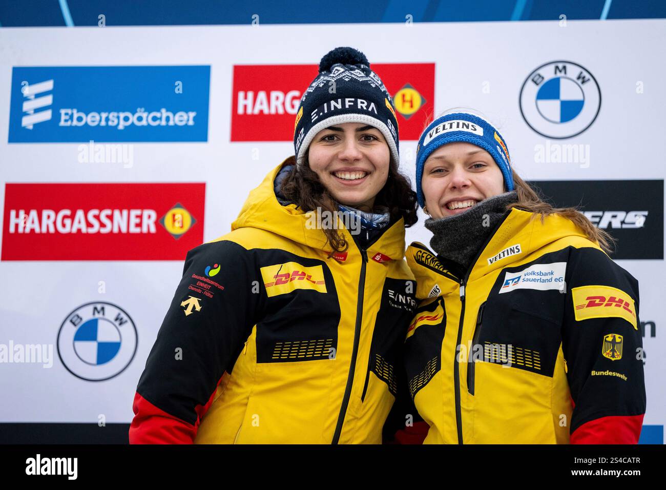 Jessica Degenhardt, Cheyenne Rosenthal (Deutschland) jubeln auf dem ...