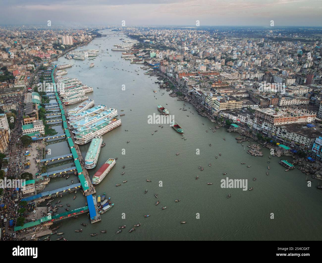 Dhaka iconic landmarks hi-res stock photography and images - Alamy