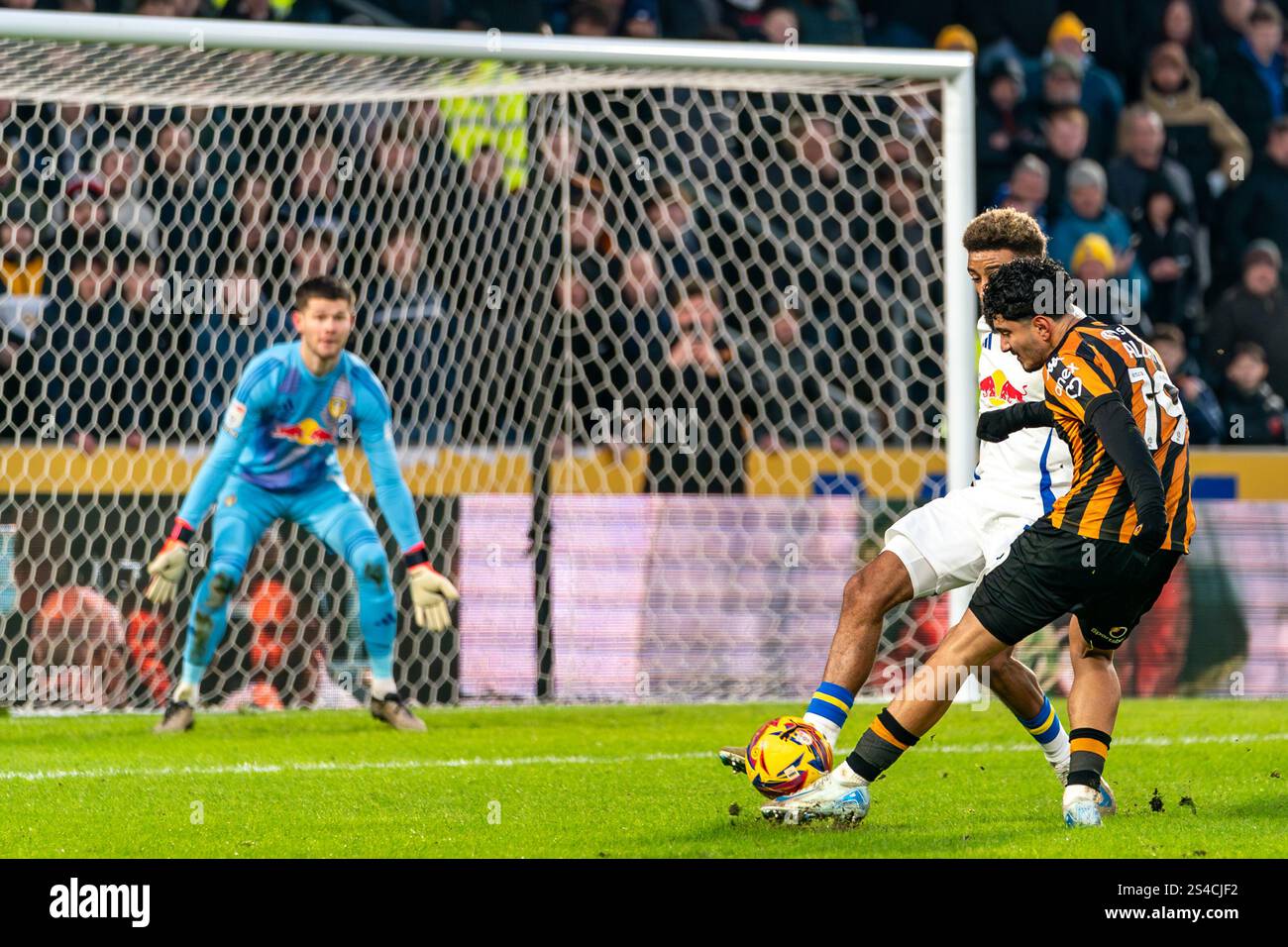 HULL, UK. 4th January 2025. EFL Championship Football League: Hull City ...
