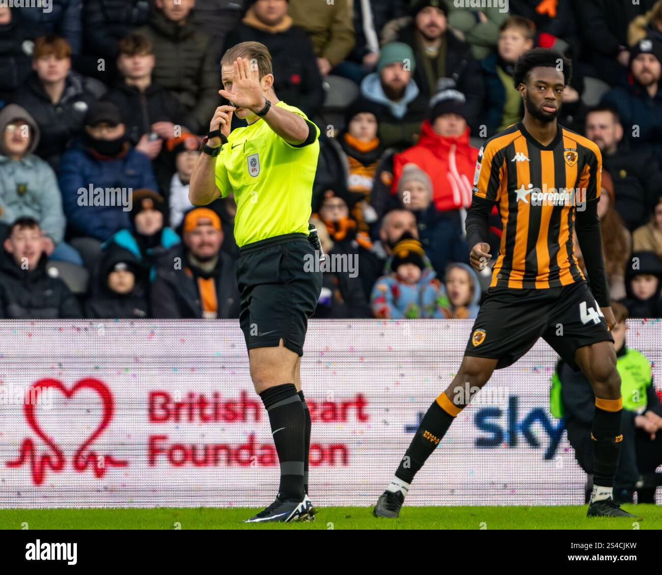 HULL, UK. 4th January 2025. EFL Championship Football League: Hull City ...