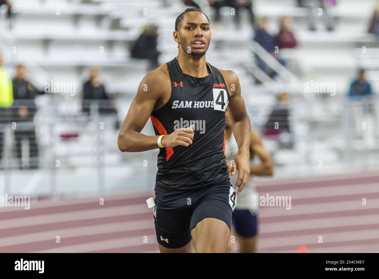 January 10, 2025: Sam Houston Bearkats runner Caleb Anthony wins the ...