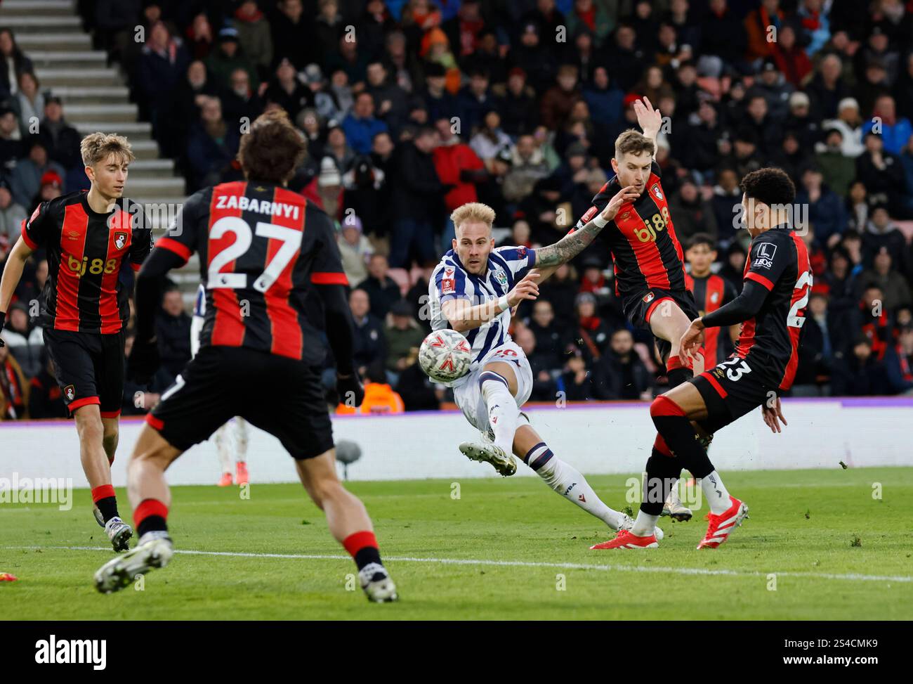 Vitality Stadium, Boscombe, Dorset, UK. 11th Jan, 2025. FA Cup Third ...