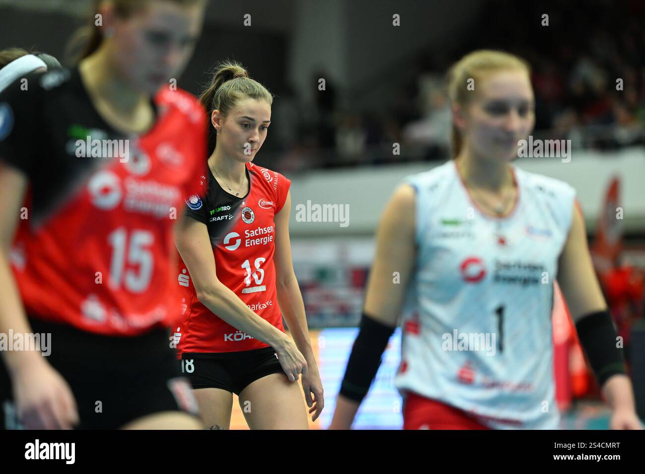 Sarah Straube (Dresdner SC, #18) Dresdner SC vs. Allianz MTV Stuttgart ...