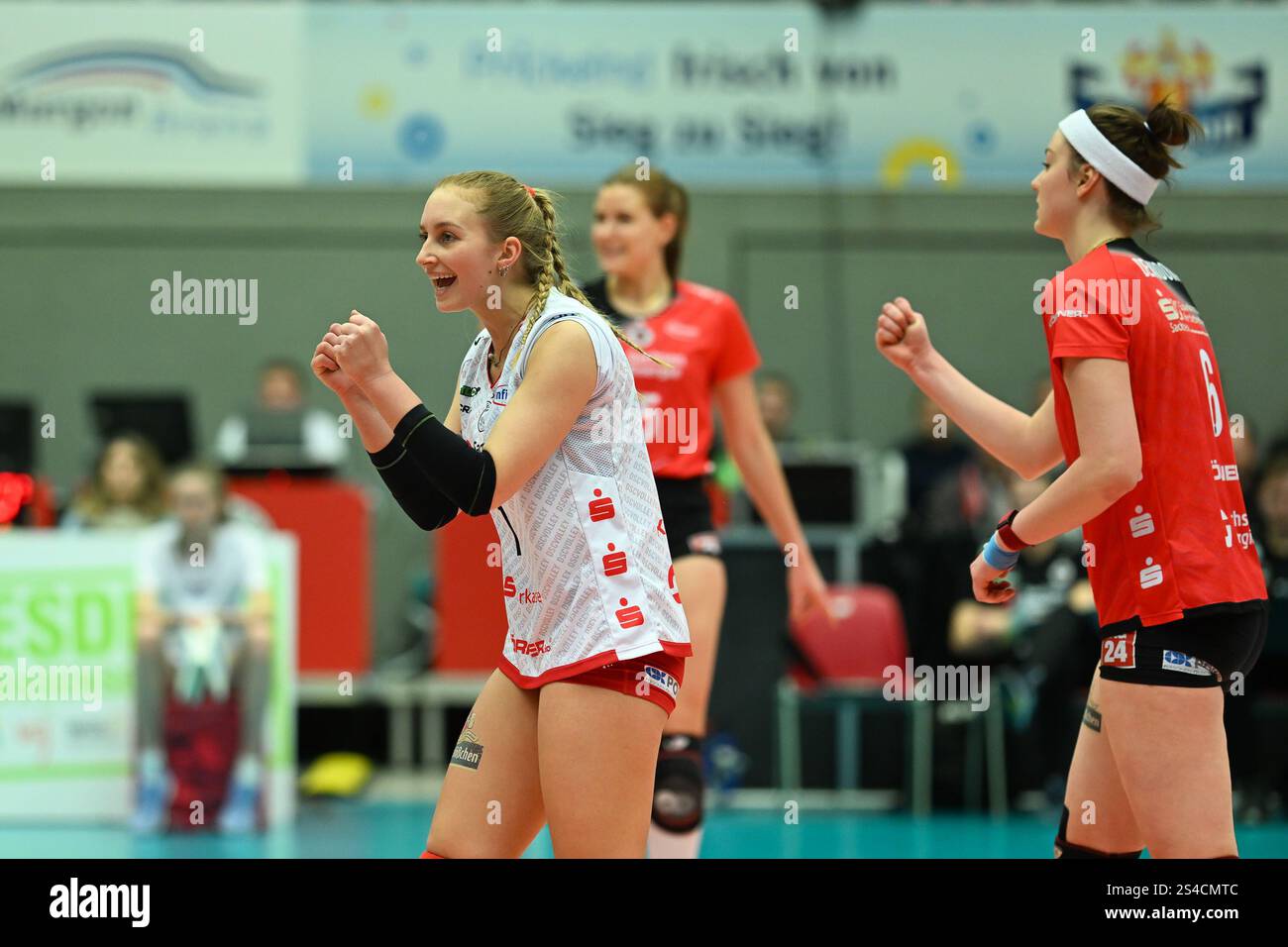 Patricia Nestler (Dresdner SC, #1) Dresdner SC vs. Allianz MTV ...