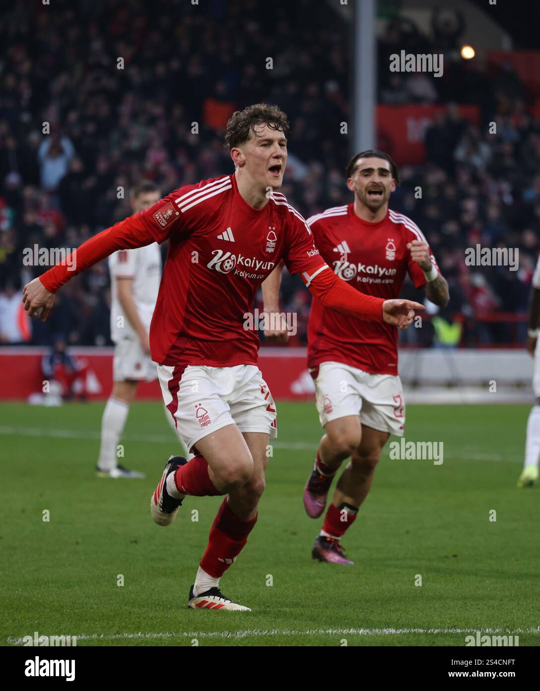 Nottingham, UK. 11th Jan, 2025. Ryan Yates (NF) celebrates scoring the ...