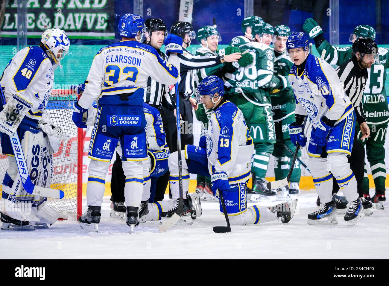 Karlstad, Sverige. 11th Jan, 2025. 250111 Leksands Jon Knuts och Martin Karlsson deppar efter 3 ...