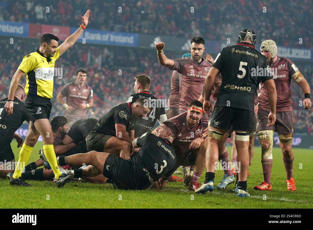 Munster's Dian Bleuler after scoring their side's first try during the ...