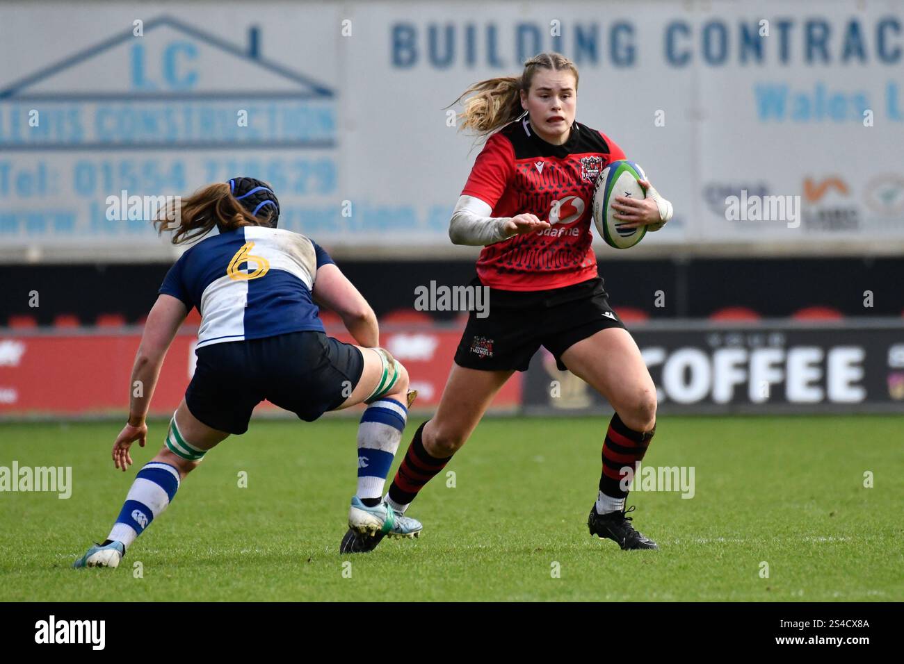 Llanelli, Wales. 11 January 2025. Ellie Tromans of Brython Thunder runs ...