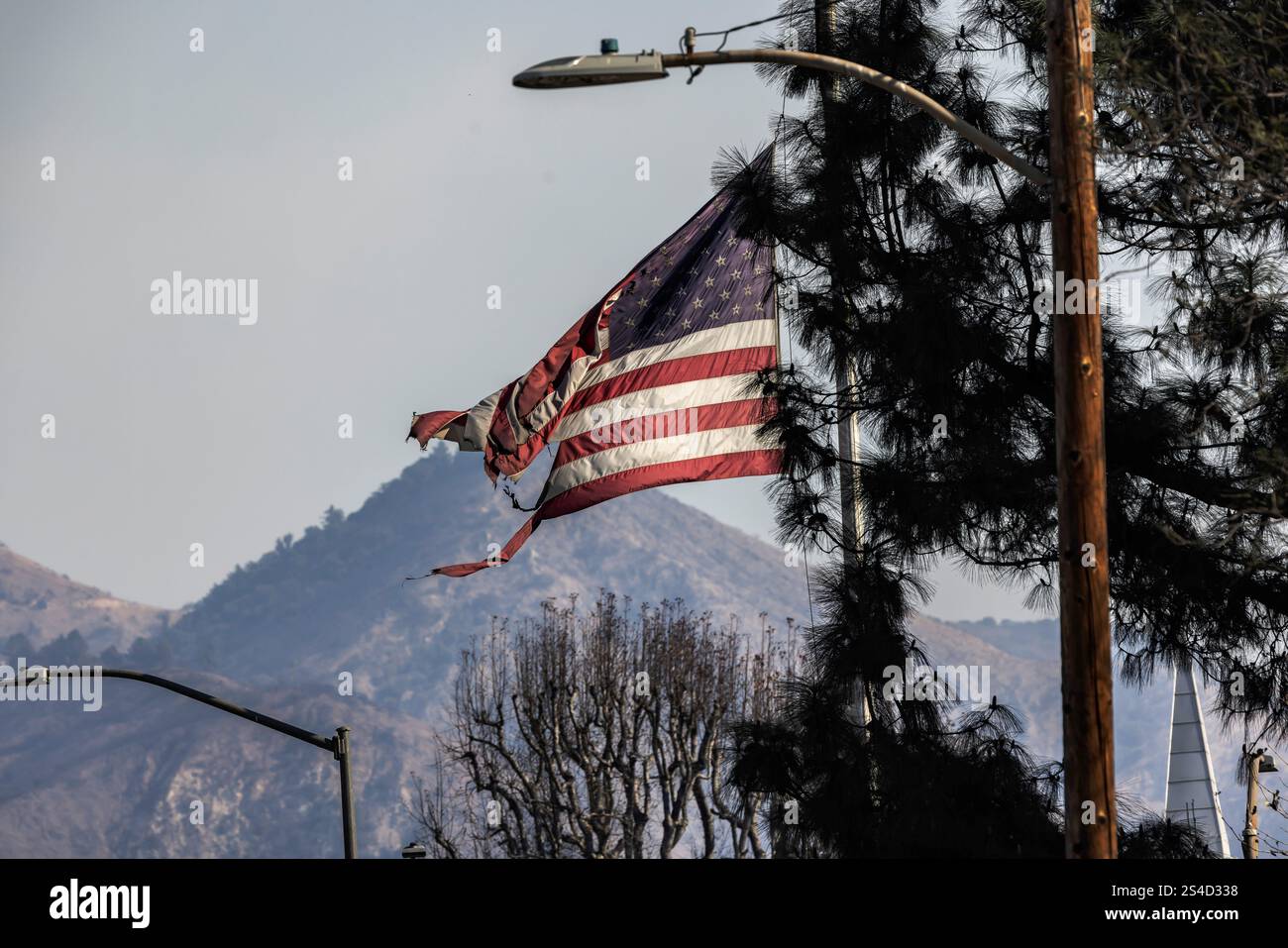 Altadena, USA. 10th Jan, 2025. Aftermath from the Eaton Fire in the ...