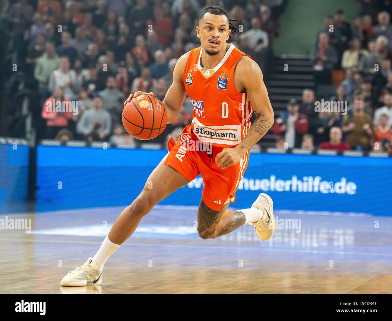 Neu Ulm, Deutschland. 11th Jan, 2025. Nelson Weidemann (Ratiopharm Ulm ...