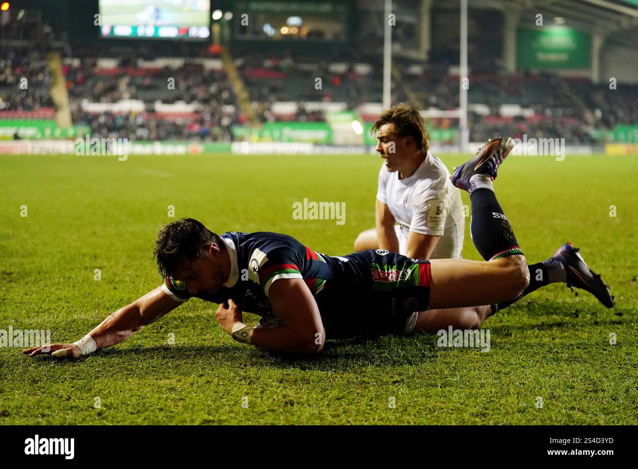 Leicester Tigers' Josh Bassett scores a try during the Investec ...