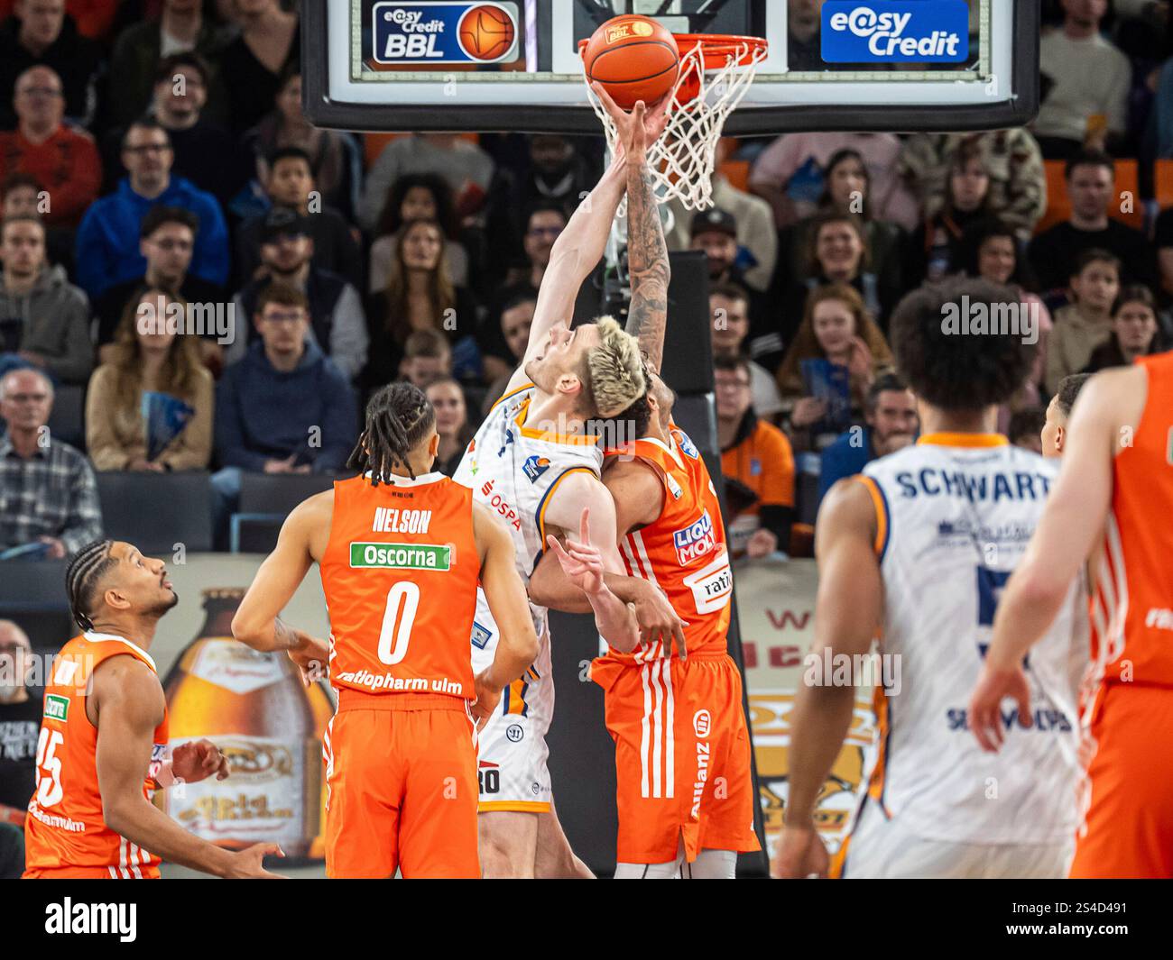 Neu Ulm, Deutschland. 11th Jan, 2025. Ben Saraf (Ratiopharm Ulm, #77 ...