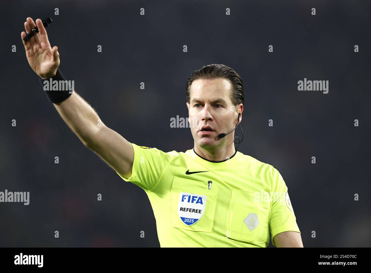 EINDHOVEN - Referee Danny Makkelie during the Dutch Eredivisie match ...