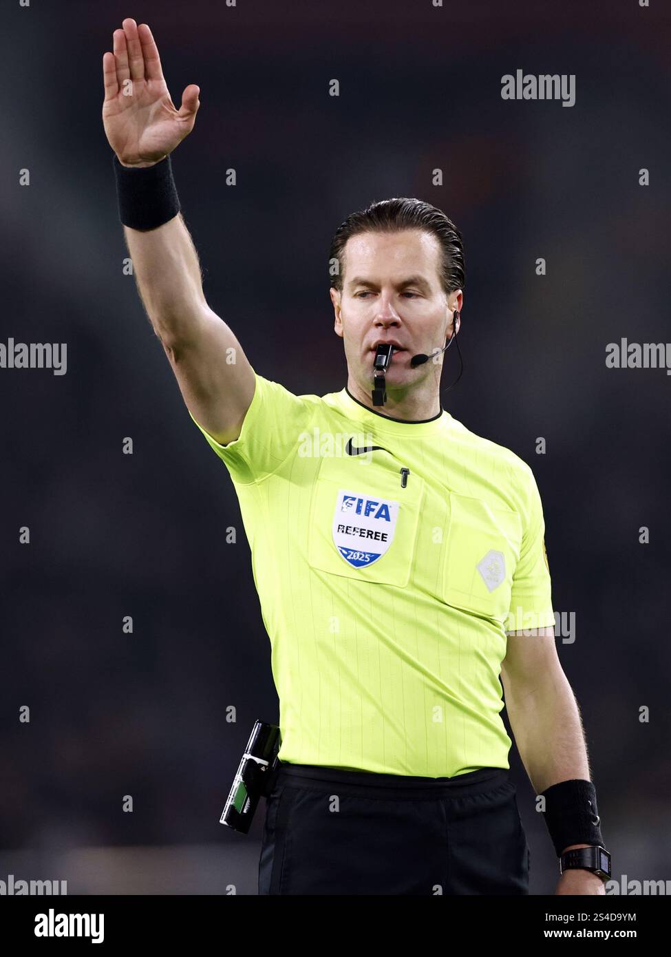 EINDHOVEN - Referee Danny Makkelie during the Dutch Eredivisie match ...