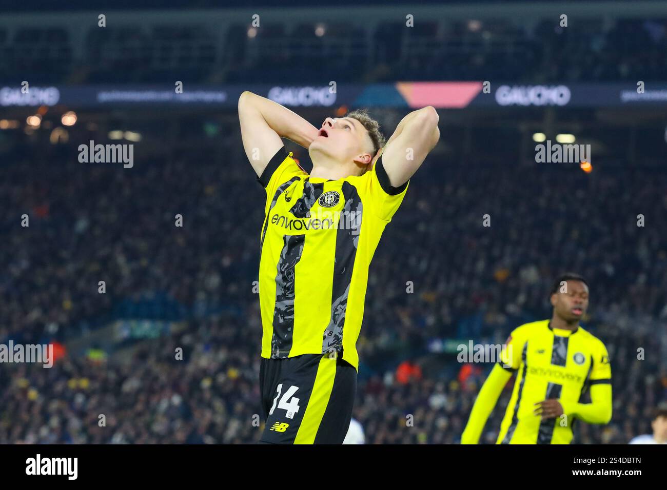 Elland Road Stadium, Leeds, England - 11th January 2025 Toby Sims (14 ...