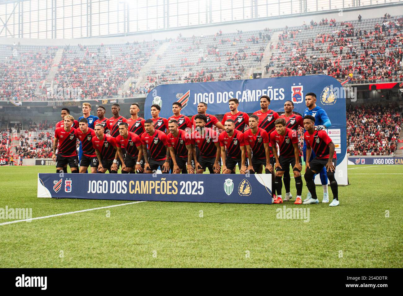 Curitiba, Brazil. 11th Jan, 2025. PR - CURITIBA - 11/01/2025 - PARANAENSE 2025, ATHLETICO-PR x ...
