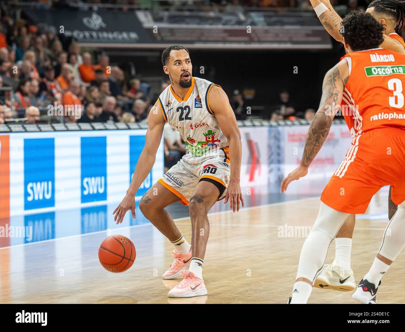 Neu Ulm, Deutschland. 11th Jan, 2025. Nijal Pearson (Rostock Seawolves ...