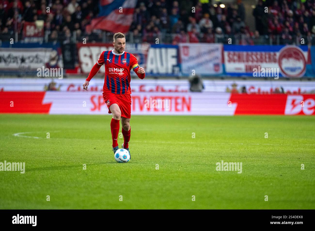 Patrick Mainka (FC Heidenheim, #06), GER, 1. FC Heidenheim vs. 1. FC ...