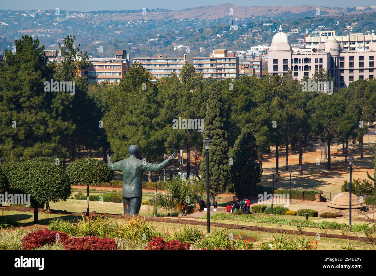 The Nelson Mandela statue and the terraced Union Buildings Gardens ...
