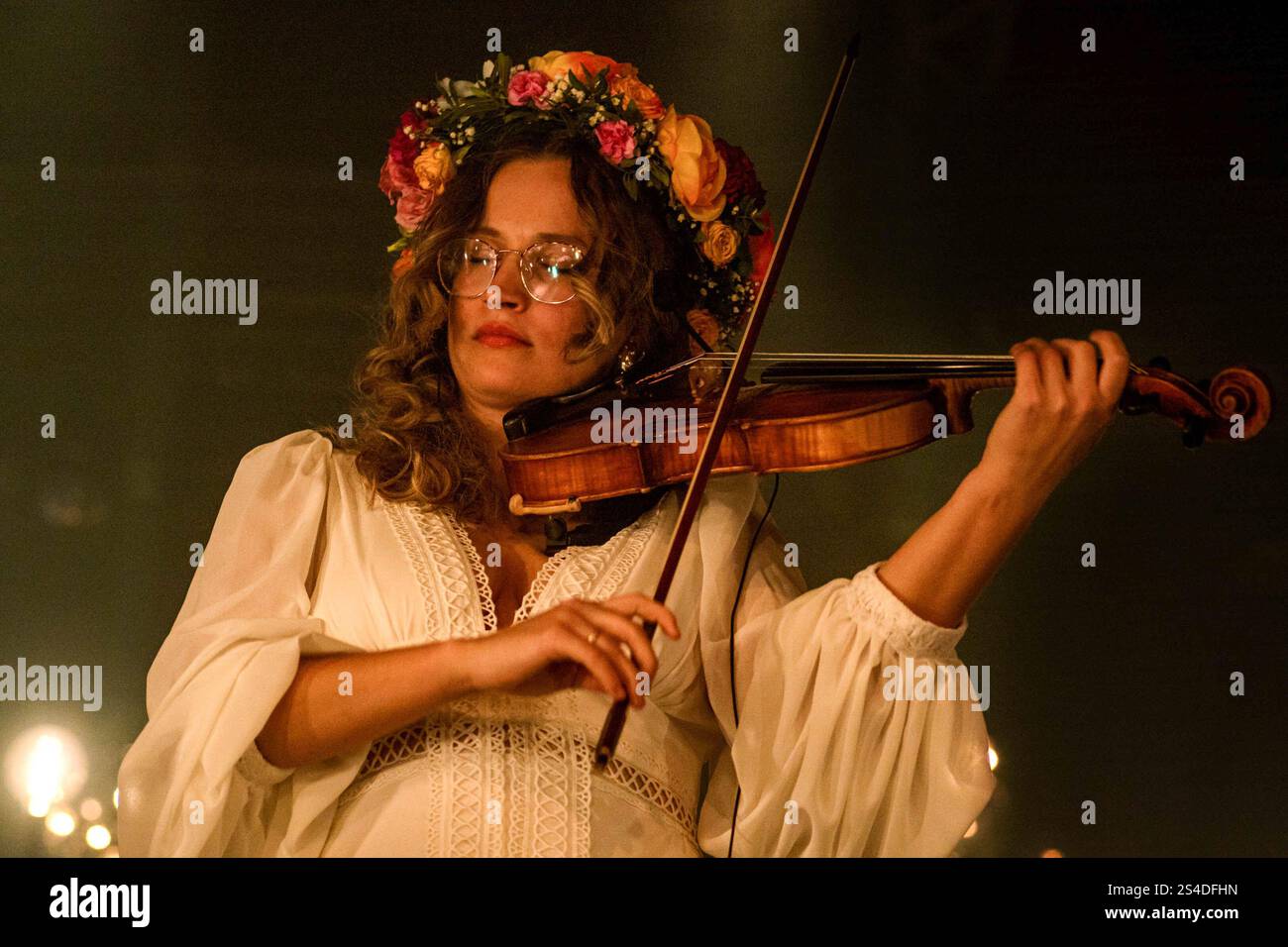 Julia Blachuta plays her violin to the Warsaw audience at Klub Stodola ...