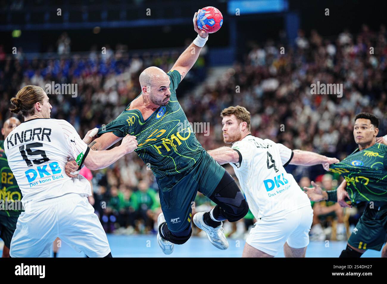 Juri Knorr (Deutschland, #15), Gustavo Rodrigues (Brasilien, #95) GER ...