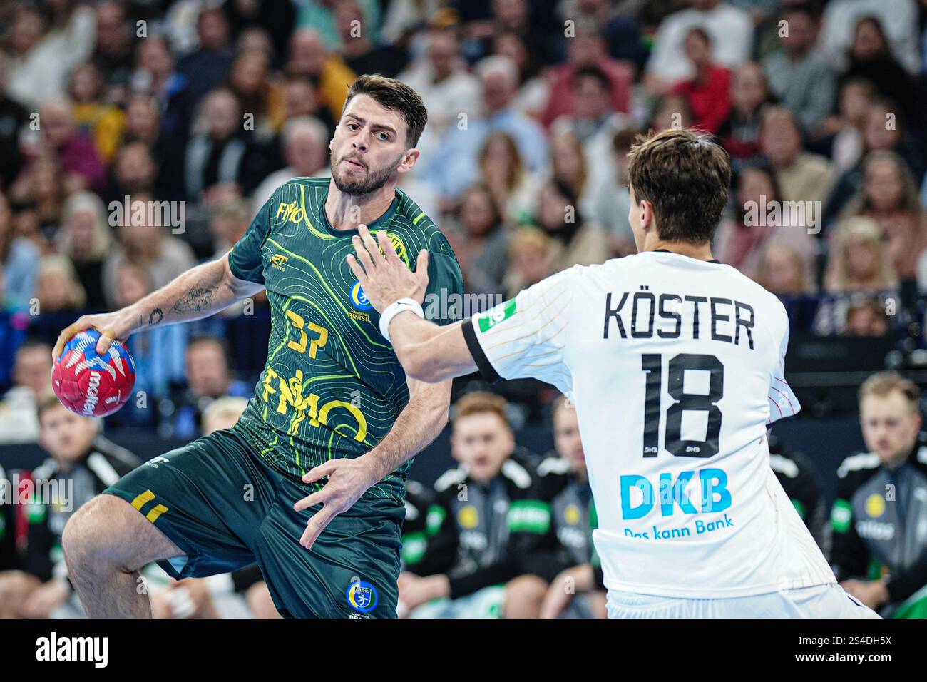 Haniel Langaro (Brasilien, #37), Julian Koester (Deutschland, #18) GER, Deutschland vs ...