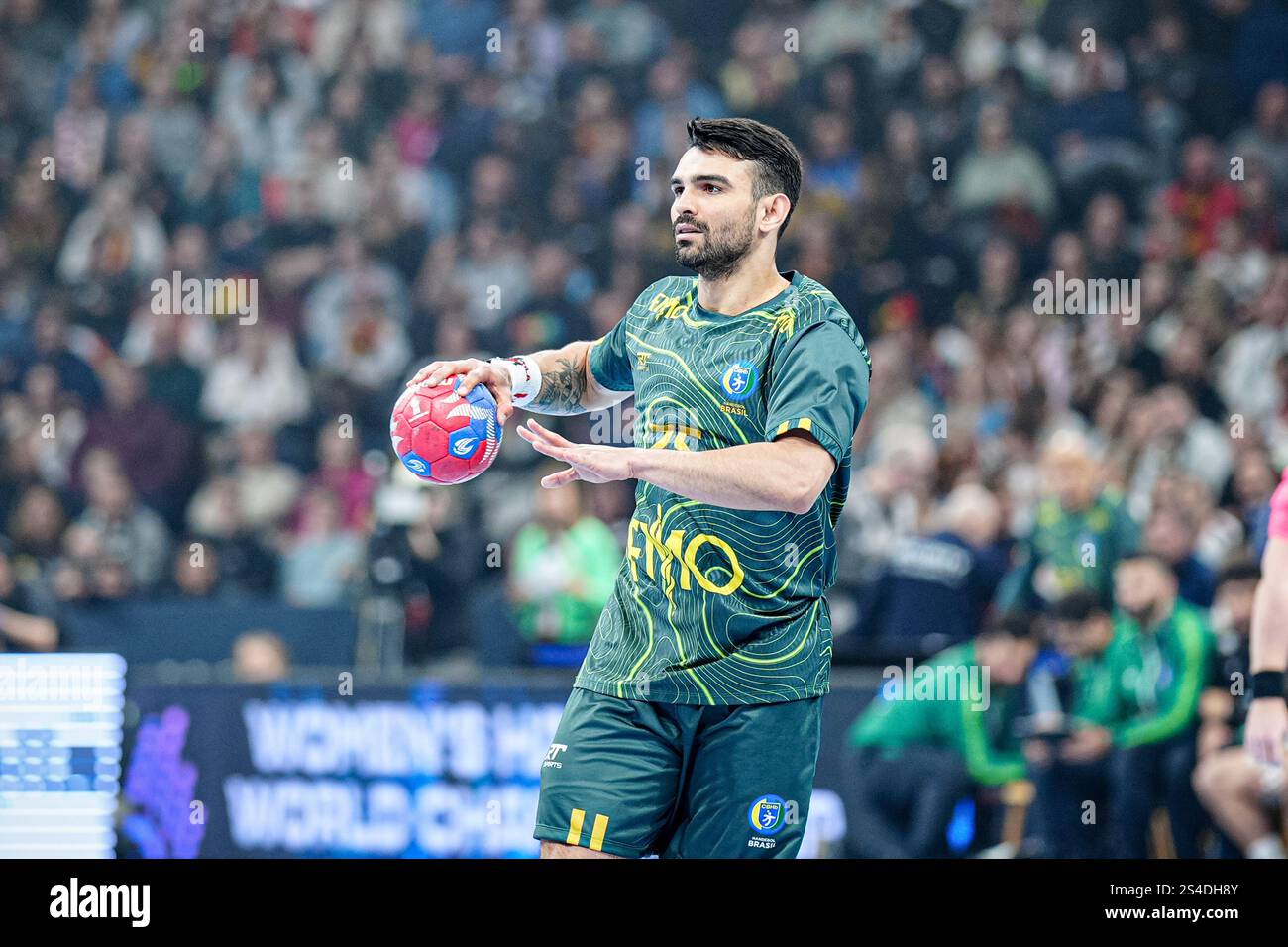 Denys Alessandro da Silva Barros (Brasilien, #75) GER, Deutschland vs. Brasilien, Handball ...