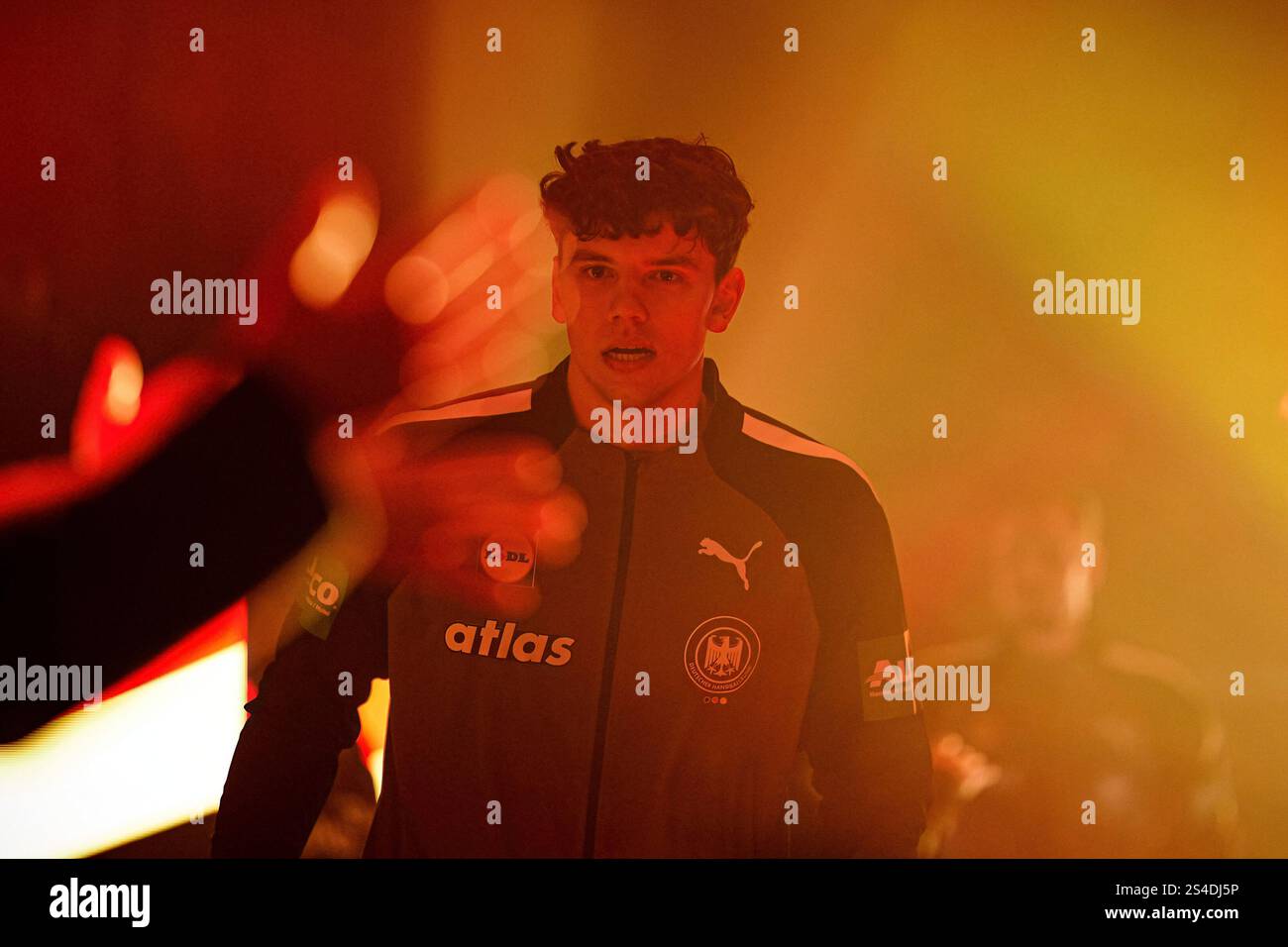 Hamburg, Deutschland. 11th Jan, 2025. Marko Grgic (Deutschland, #71 ...