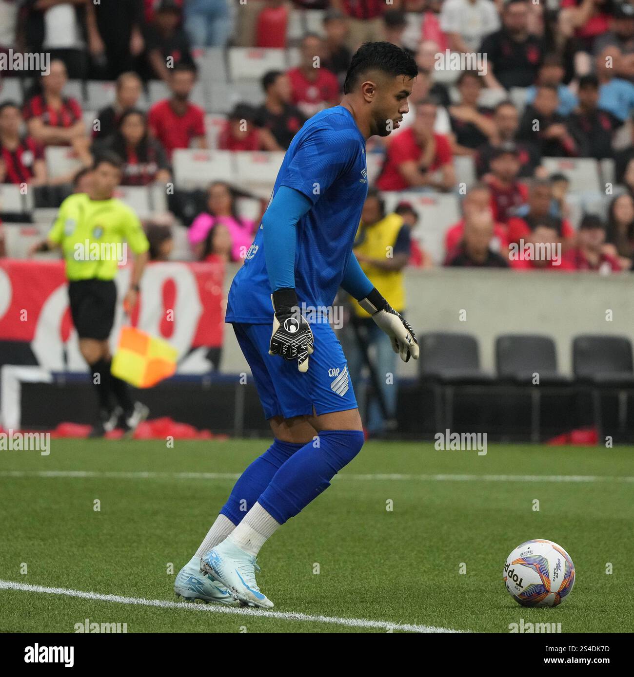 Goalkeeper mycael hi-res stock photography and images - Alamy
