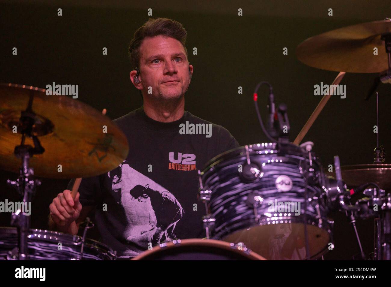Stacy Jones of Letters to Cleo during The Freezing Man Festival: Joey's ...