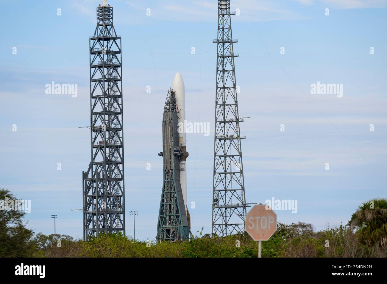 Cape Canaveral, Florida, USA. 11th Jan, 2025. A Blue Origin New Glenn ...