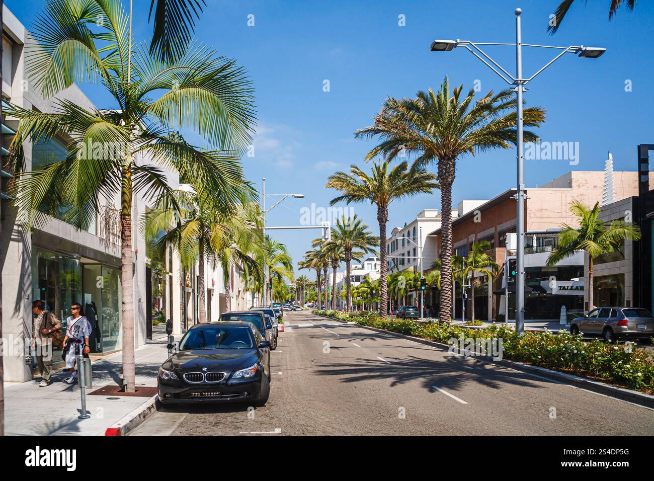 Beverly hills rodeo drive daytime hi-res stock photography and images ...