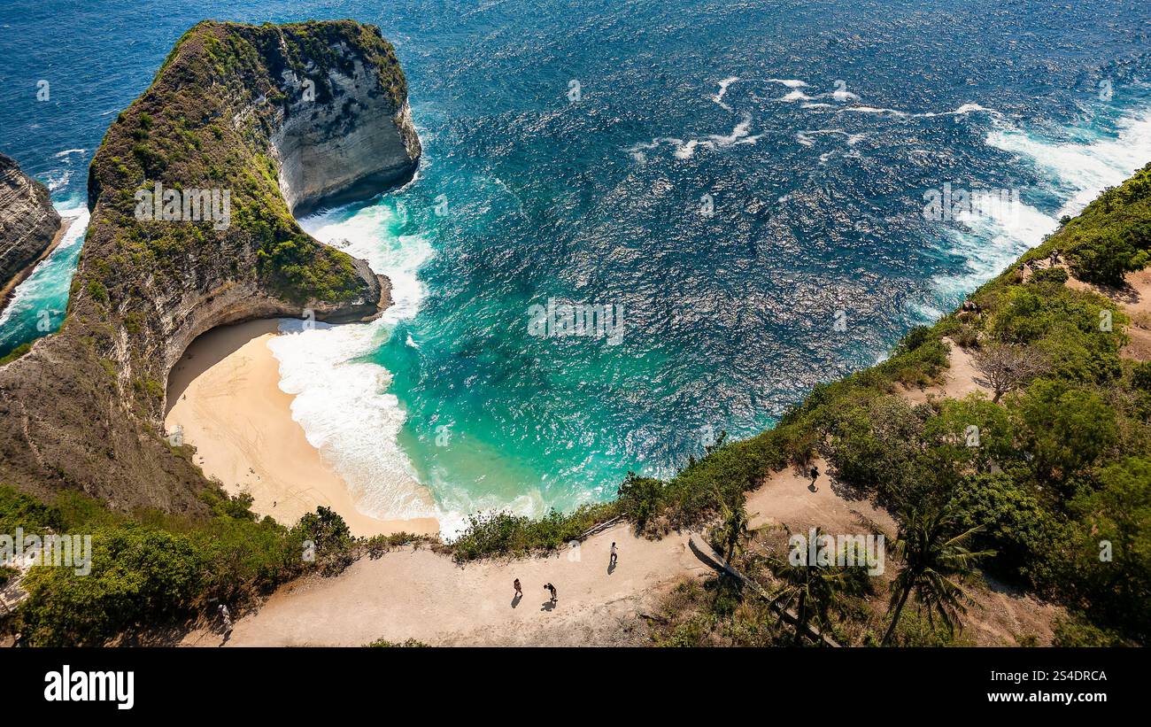 Drone shot of the "T-Rex" cliffs and beach at Kelingking on Nusa Penida ...