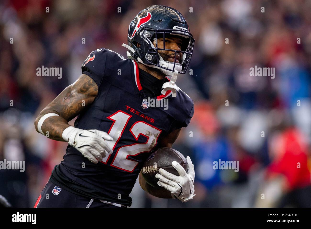 Houston, TX, USA. 11th Jan, 2025. Houston Texans wide receiver Nico ...