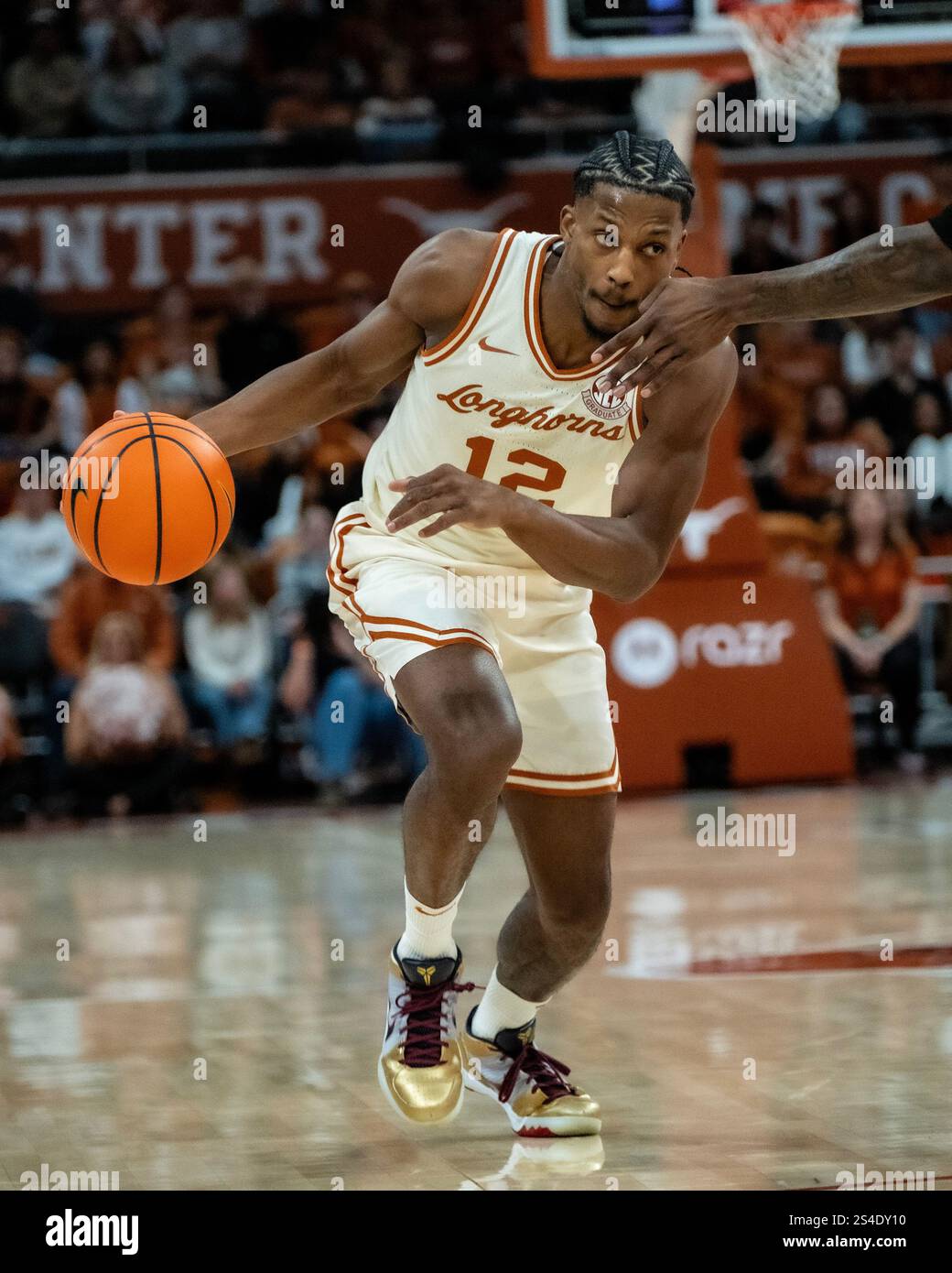 Texas, USA. 11th Jan, 2025. Tramon Mark (12) of the Texas Longhorns in ...