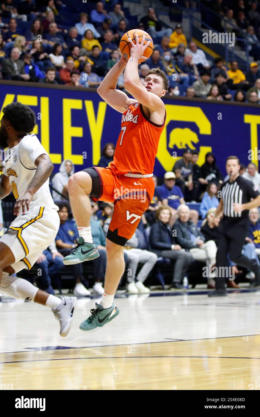 BERKELEY, CA - JANUARY 11: Virginia Tech Hokies guard Brandon ...