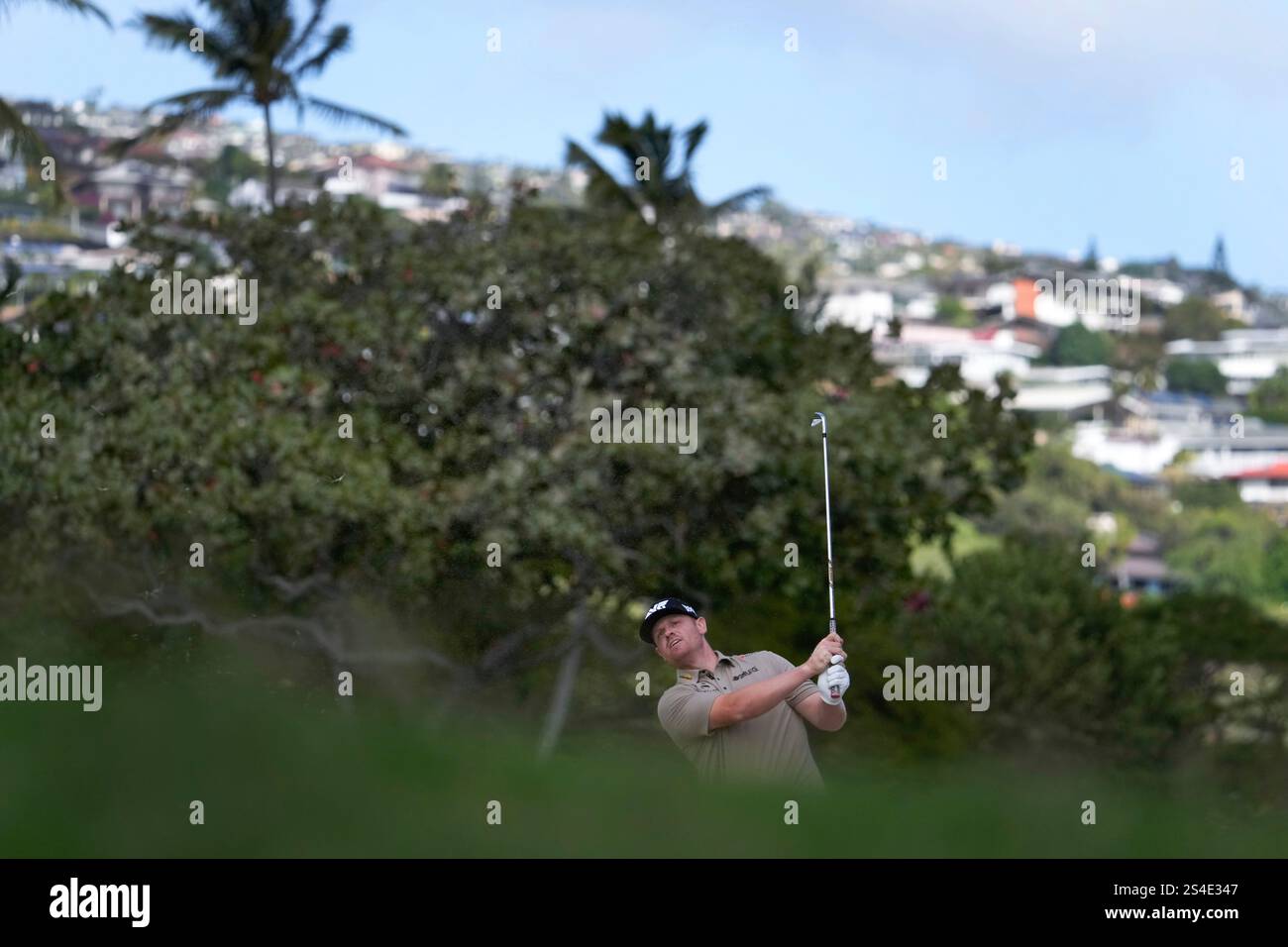Patrick Fishburn hits on the 18th hole during the third round of the ...