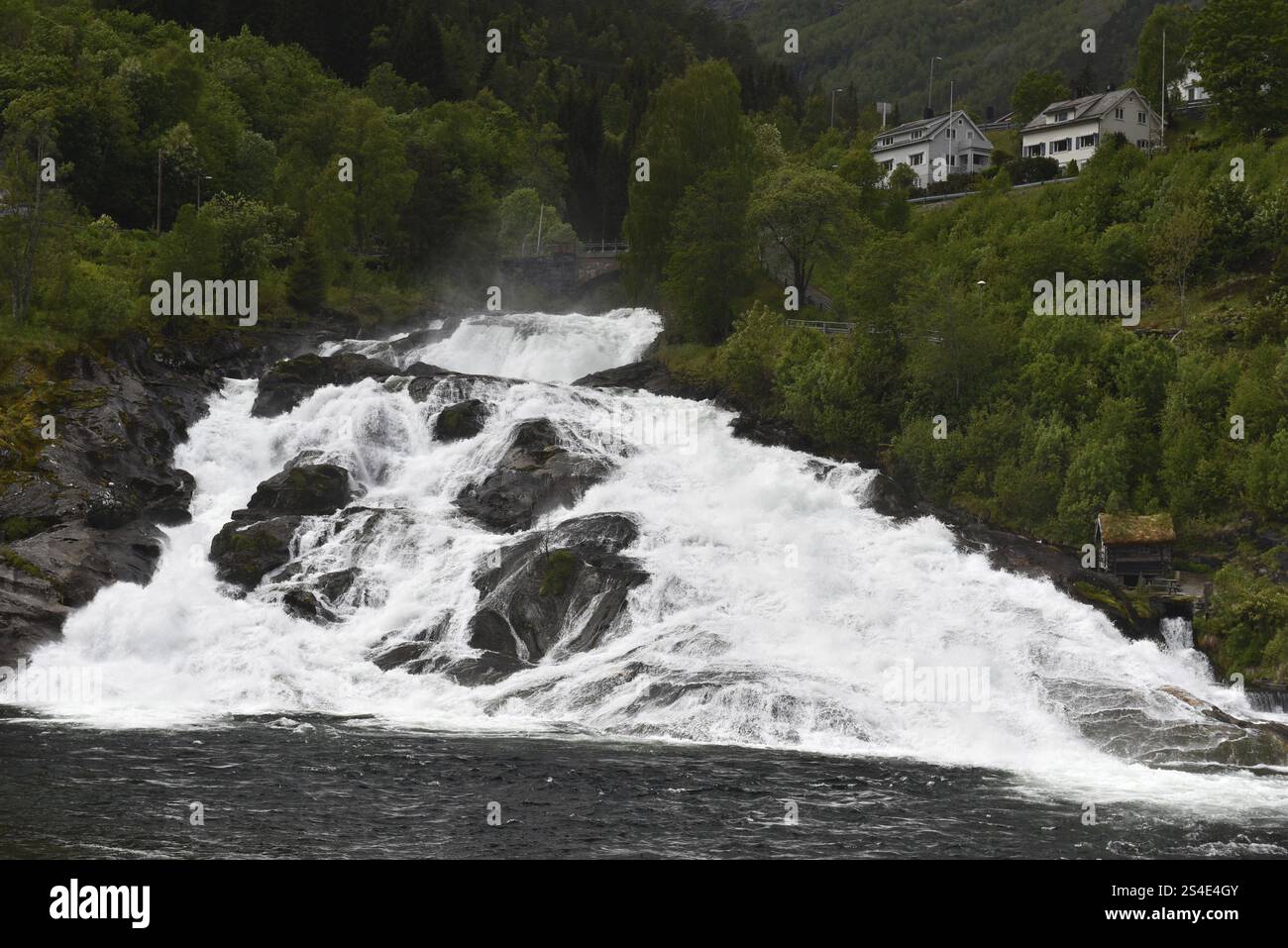 Hellesyltfossen waterfall hi-res stock photography and images - Alamy