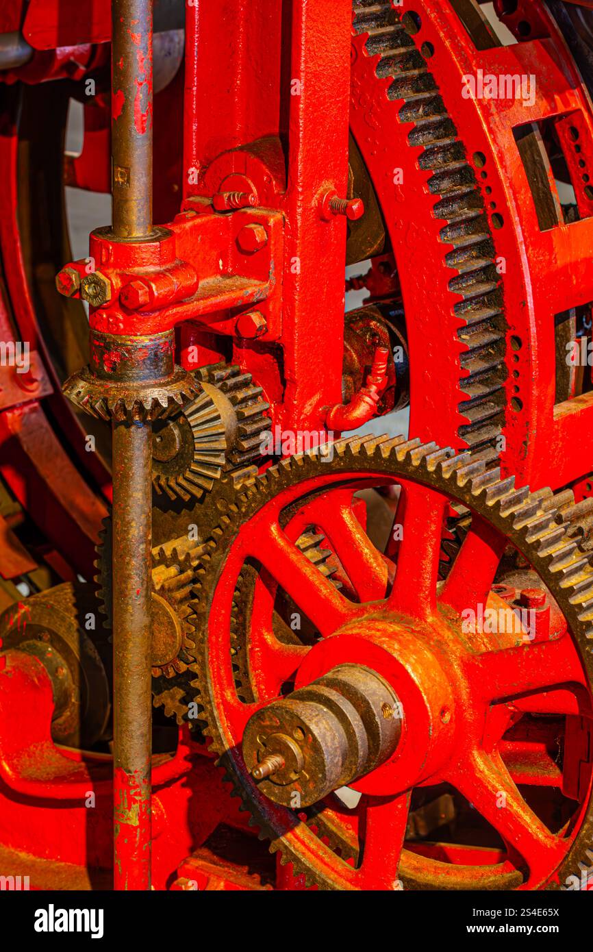 Geartrain hi-res stock photography and images - Alamy