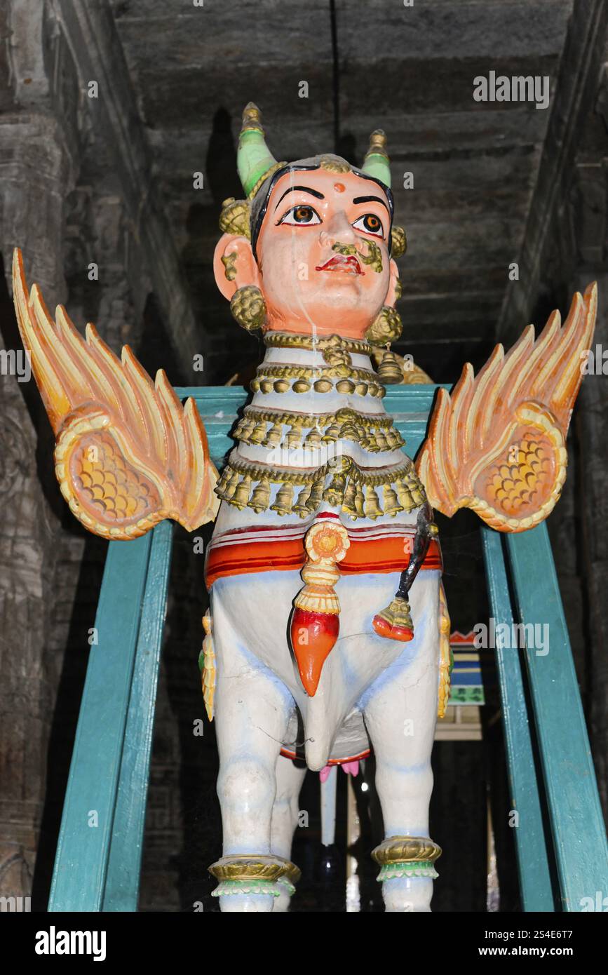 Ekambareshvara Temple, Kanchipuram, Tamil Nadu, Colourful statue of a ...