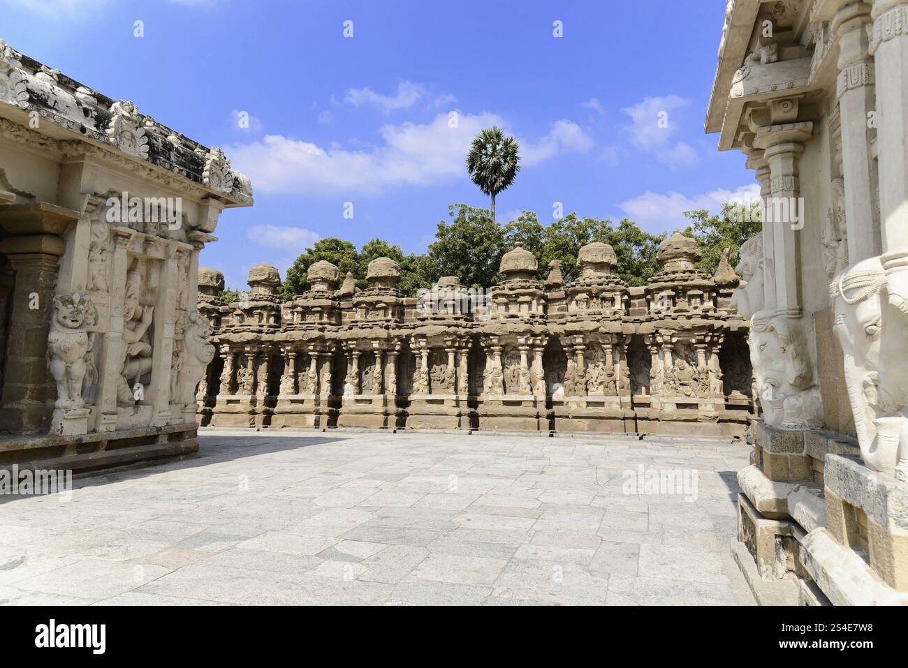 Vishnu Varadaraja Temple, Kanchipuram, Tamil Nadu, Stone courtyard of a ...