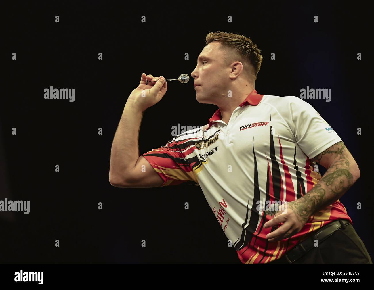 Gerwyn price darts hi-res stock photography and images - Alamy
