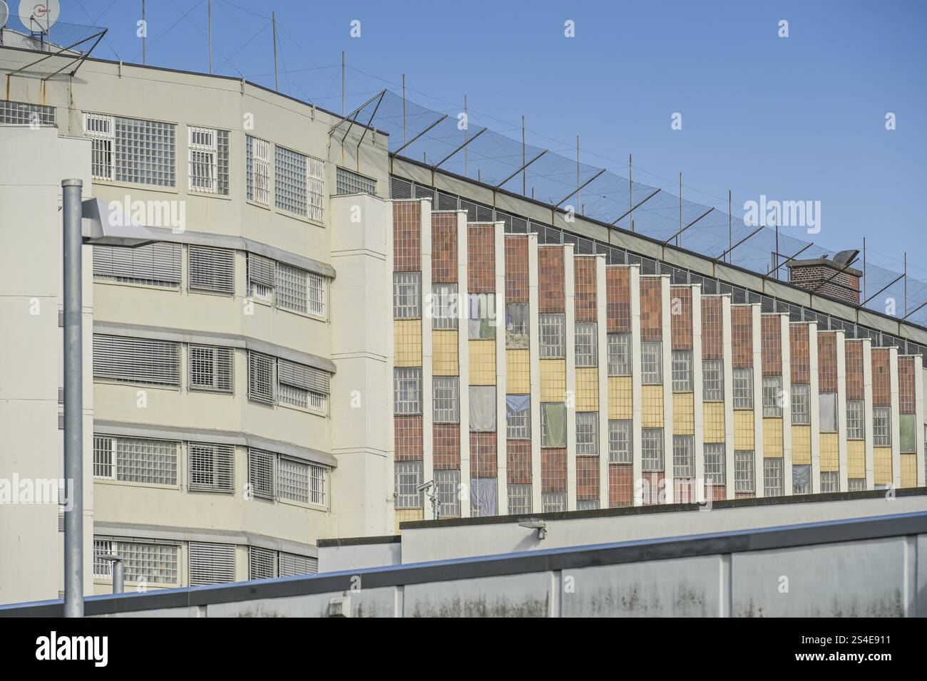 Wall, cell wing, prison, Asperger Strasse, Stammheim, Stuttgart, Baden ...