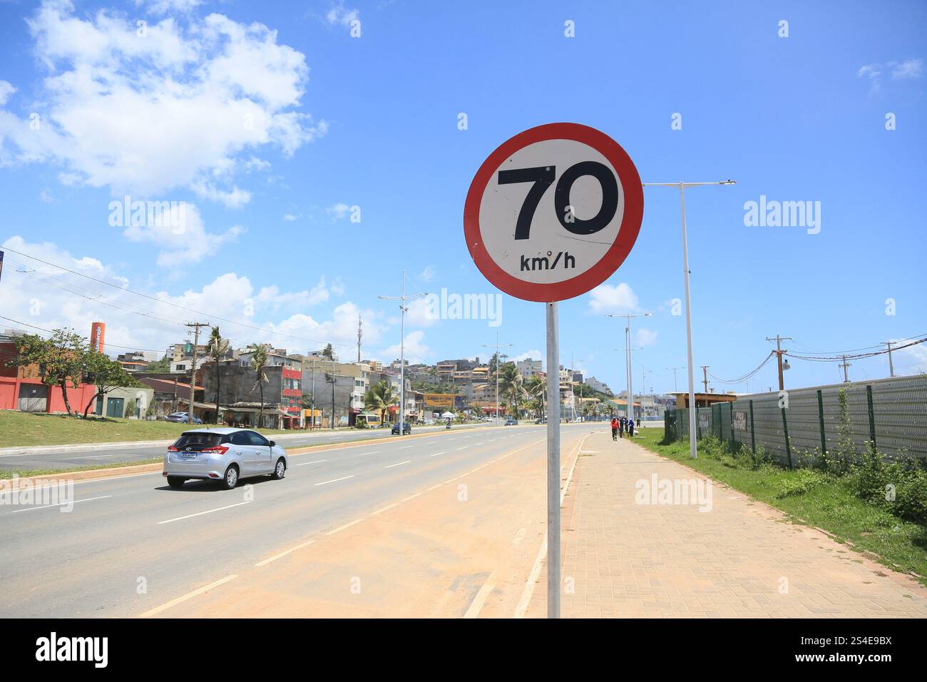 70km velocity hi-res stock photography and images - Alamy