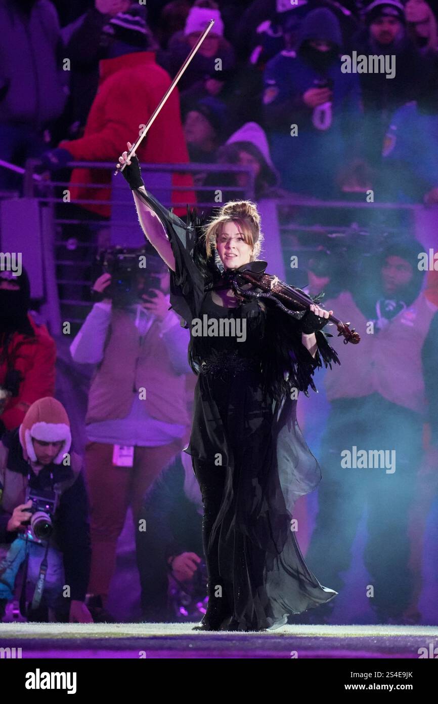 Violinist Lindsey Stirling performs during the first half of an NFL ...