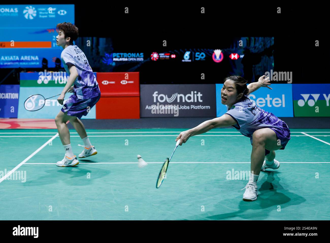 Kuala Lumpur, Malaysia. 11th Jan, 2025. Jia Yi Fan (R) and Zhang Shu Xian of China play against ...