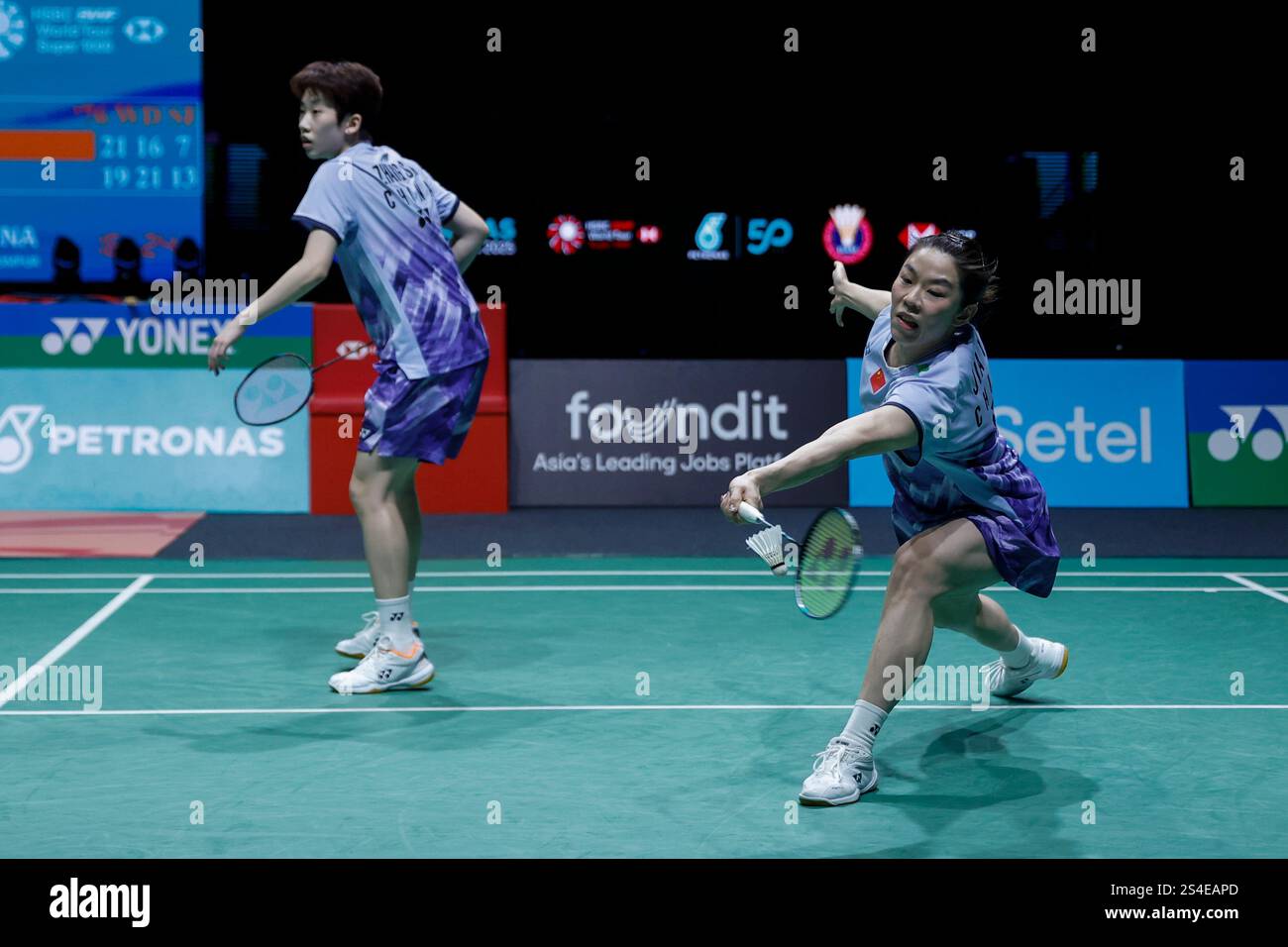 Kuala Lumpur, Malaysia. 11th Jan, 2025. Jia Yi Fan (R) and Zhang Shu ...