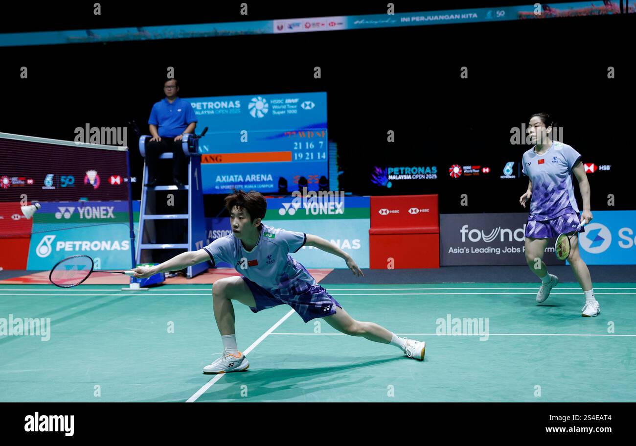 Jia Yi Fan (L) and Zhang Shu Xian of China play against Liu Sheng Shu ...