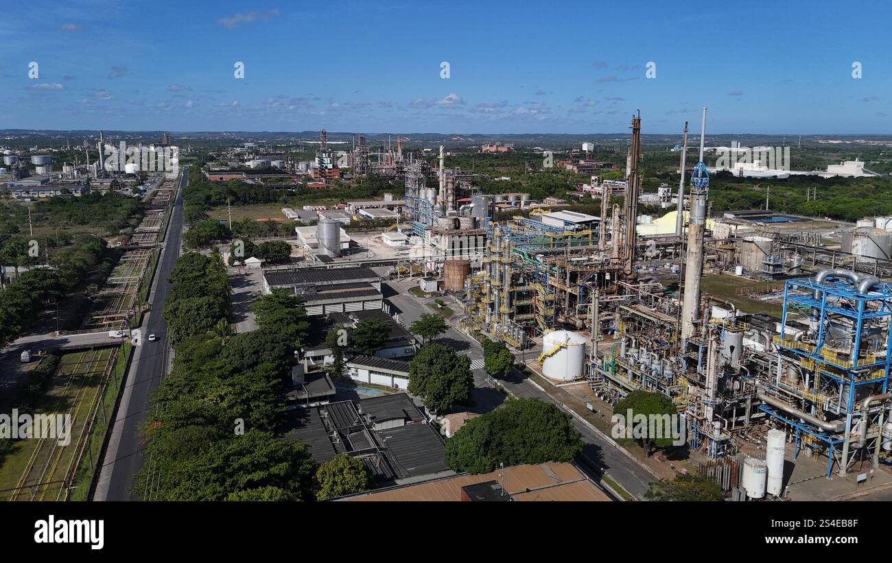 camacari, bahia, brazil - december 26, 2024: aerial view of a factory ...