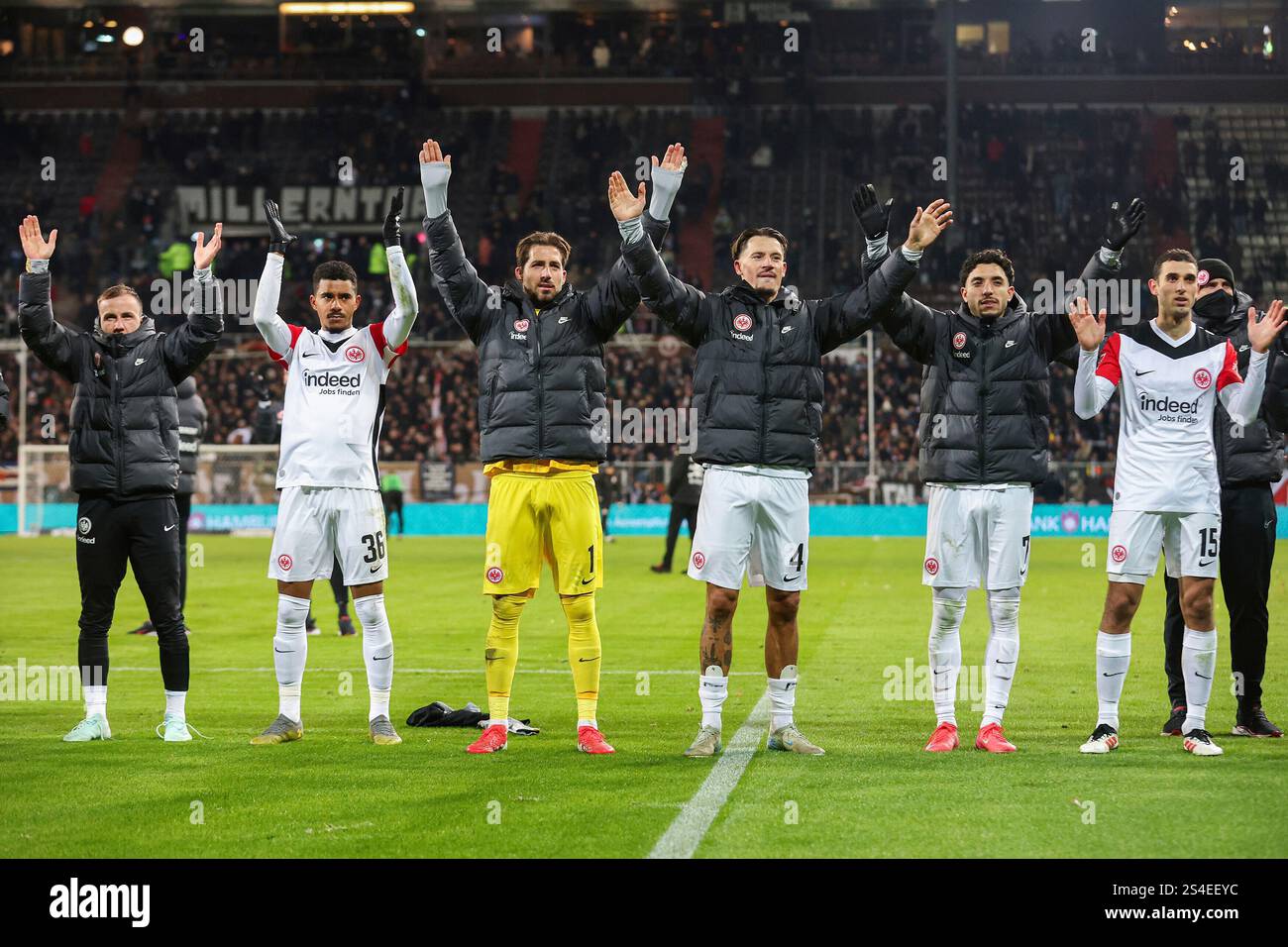 Hamburg, Deutschland. 11th Jan, 2025. 1. Bundesliga - FC St. Pauli ...